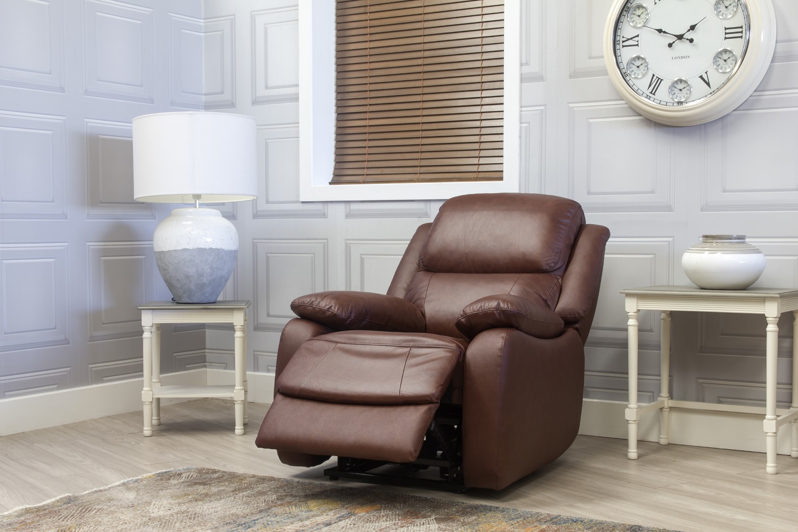 Sofahouse - Parker Lift & Rise - Tabac